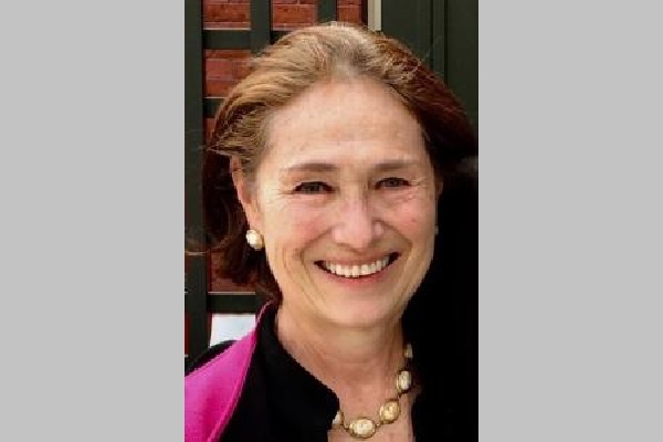 Lopez among Distinguished Achievement Award honorees | College of Arts ...